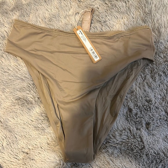 SKIMS | Swim | Skims Tan Bikini Bottom Small | Poshmark